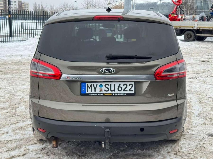 Brūns Ford S-Max 2010 Jonava, ar dzinēja tilpumu 2.00 L un nobraukumu 297 tūkst. km par 3450 €, foto 5 vietnē AUTOMOTO.COM.LV