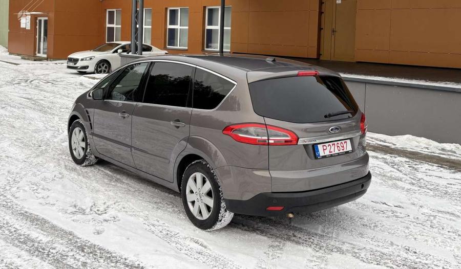 Brūns Ford S-Max 2011 Druskininkai, ar dzinēja tilpumu 2.00 L un nobraukumu 277 tūkst. km par 5650 €, foto 10 vietnē AUTOMOTO.COM.LV