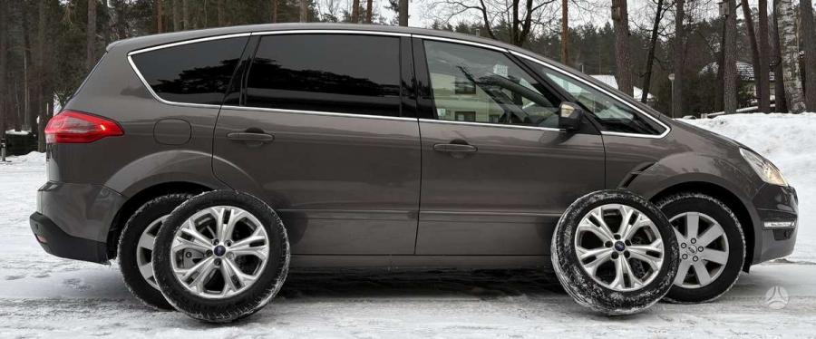 Brūns Ford S-Max 2011 Druskininkai, ar dzinēja tilpumu 2.00 L un nobraukumu 277 tūkst. km par 5650 €, foto 29 vietnē AUTOMOTO.COM.LV