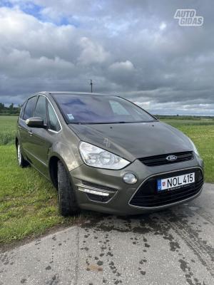 Brown Ford S-Max 2011 in Kelme, with an engine capacity of 2.00 L and mileage of 311 thousand km for 2600 €, photo 3 on AUTOMOTO.COM.LV