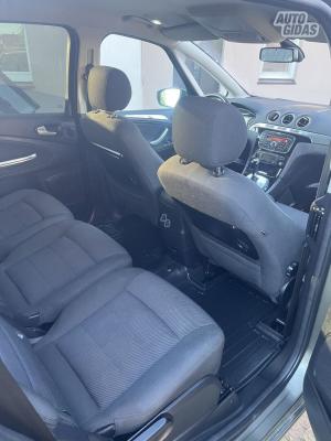 Brown Ford S-Max 2011 in Kelme, with an engine capacity of 2.00 L and mileage of 311 thousand km for 2600 €, photo 20 on AUTOMOTO.COM.LV