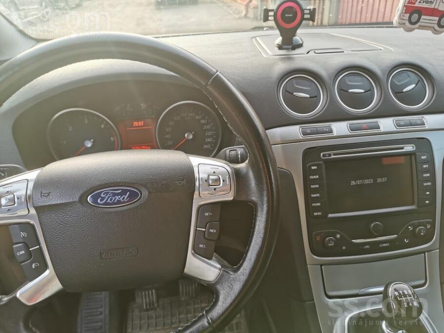 Brūns Ford S-Max 2011 Liepāja, ar dzinēja tilpumu 1.60 L un nobraukumu 293 tūkst. km par 5300 €, foto 7 vietnē AUTOMOTO.COM.LV