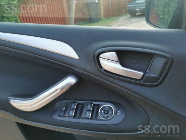 Brūns Ford S-Max 2011 Liepāja, ar dzinēja tilpumu 1.60 L un nobraukumu 293 tūkst. km par 5300 €, foto 8 vietnē AUTOMOTO.COM.LV