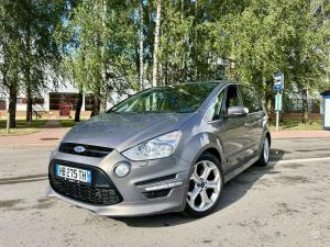 Brown Ford S-Max 2012 in Siauliai, with an engine capacity of 2.00 L and mileage of 232 thousand km for 5950 €, photo  on AUTOMOTO.COM.LV