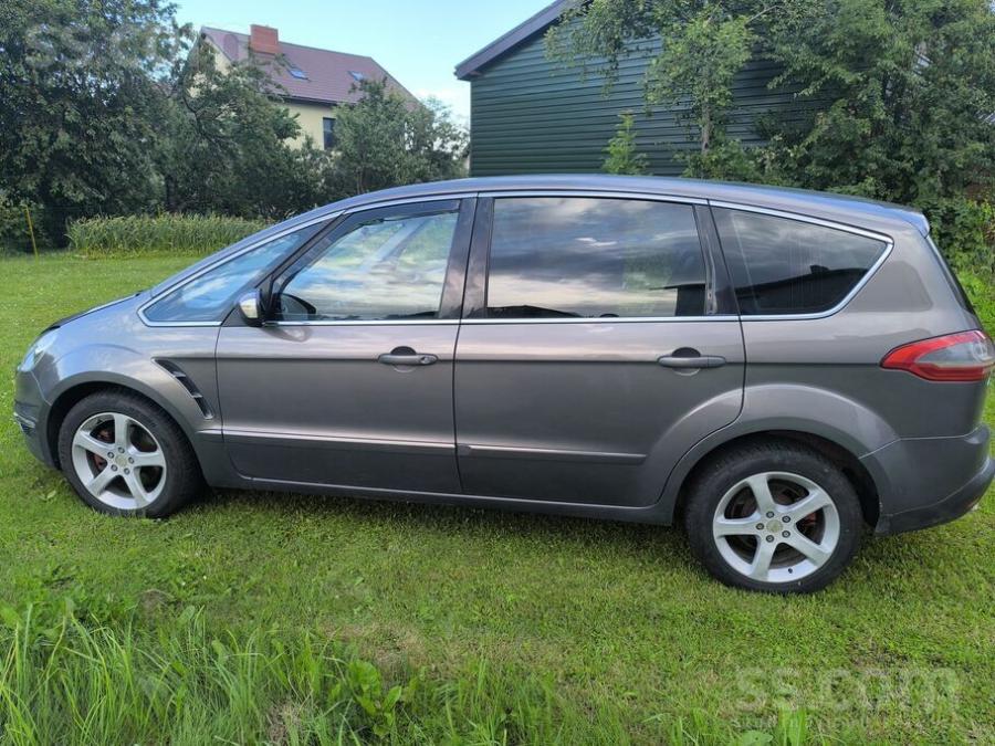 Brūns Ford S-Max 2012 Rīga, ar dzinēja tilpumu 2.00 L un nobraukumu 280 tūkst. km par 4250 €, foto 1 vietnē AUTOMOTO.COM.LV