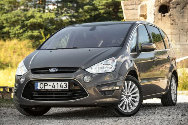 Brown Ford S-Max 2012 in Tukums, with an engine capacity of 1.60 L and mileage of 0 thousand km for 8000 €, photo 3 on AUTOMOTO.COM.LV