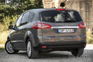 Brūns Ford S-Max 2012 Tukums, ar dzinēja tilpumu 1.60 L un nobraukumu 0 tūkst. km par 8000 €, foto 9 vietnē AUTOMOTO.COM.LV