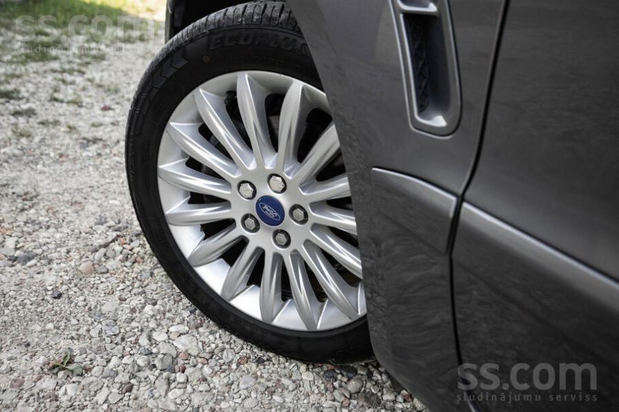 Brūns Ford S-Max 2012 Tukums, ar dzinēja tilpumu 1.60 L un nobraukumu 0 tūkst. km par 8000 €, foto 17 vietnē AUTOMOTO.COM.LV