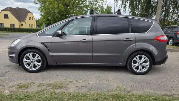 Brown Ford S-Max 2012 in Siauliai, with an engine capacity of 1.60 L and mileage of 208 thousand km for 5850 €, photo 2 on AUTOMOTO.COM.LV
