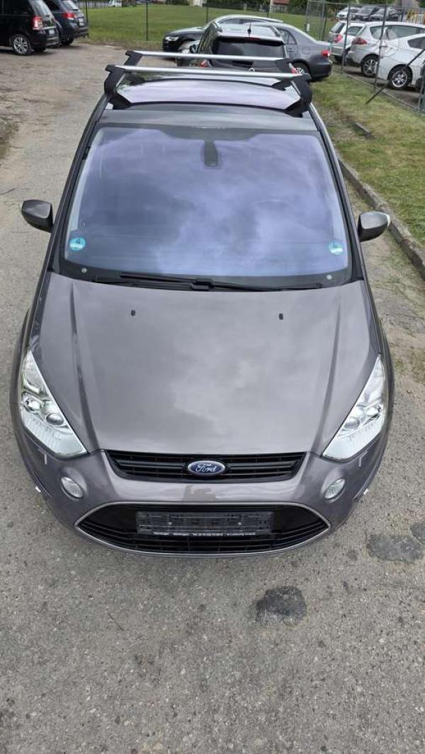 Brown Ford S-Max 2012 in Siauliai, with an engine capacity of 1.60 L and mileage of 208 thousand km for 5850 €, photo 9 on AUTOMOTO.COM.LV