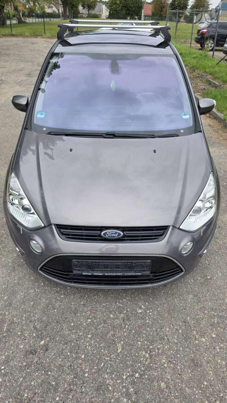 Brown Ford S-Max 2012 in Siauliai, with an engine capacity of 1.60 L and mileage of 209 thousand km for 5850 €, photo 10 on AUTOMOTO.COM.LV