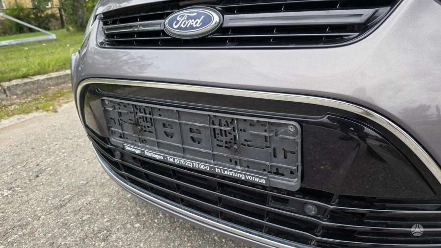 Brown Ford S-Max 2012 in Siauliai, with an engine capacity of 1.60 L and mileage of 209 thousand km for 5850 €, photo 11 on AUTOMOTO.COM.LV