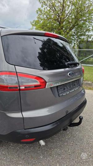 Brown Ford S-Max 2012 in Siauliai, with an engine capacity of 1.60 L and mileage of 209 thousand km for 5850 €, photo 19 on AUTOMOTO.COM.LV