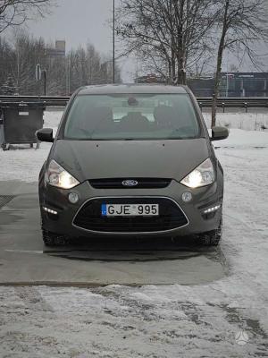 Brūns Ford S-Max 2013 Viļņa, ar dzinēja tilpumu 2.00 L un nobraukumu 305 tūkst. km par 1850 €, foto 2 vietnē AUTOMOTO.COM.LV