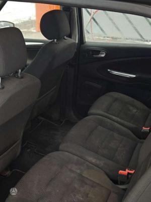Brūns Ford S-Max 2013 Viļņa, ar dzinēja tilpumu 2.00 L un nobraukumu 305 tūkst. km par 1850 €, foto 17 vietnē AUTOMOTO.COM.LV