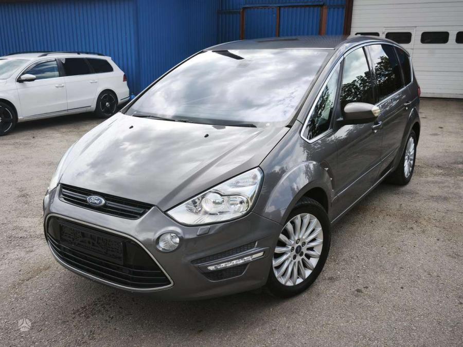 Brown Ford S-Max 2013 in Prienai, with an engine capacity of 2.00 L and mileage of 283 thousand km for 4950 €, photo 5 on AUTOMOTO.COM.LV