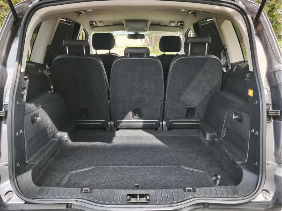 Brown Ford S-Max 2013 in Prienai, with an engine capacity of 2.00 L and mileage of 283 thousand km for 4950 €, photo 17 on AUTOMOTO.COM.LV