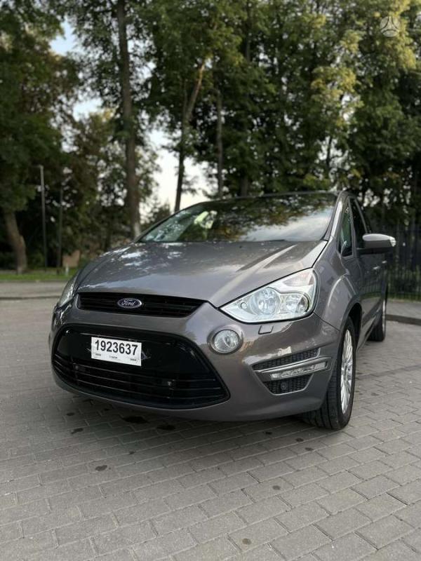Brūns Ford S-Max 2014 Kauņa, ar dzinēja tilpumu 2.00 L un nobraukumu 313 tūkst. km par 4400 €, foto 2 vietnē AUTOMOTO.COM.LV