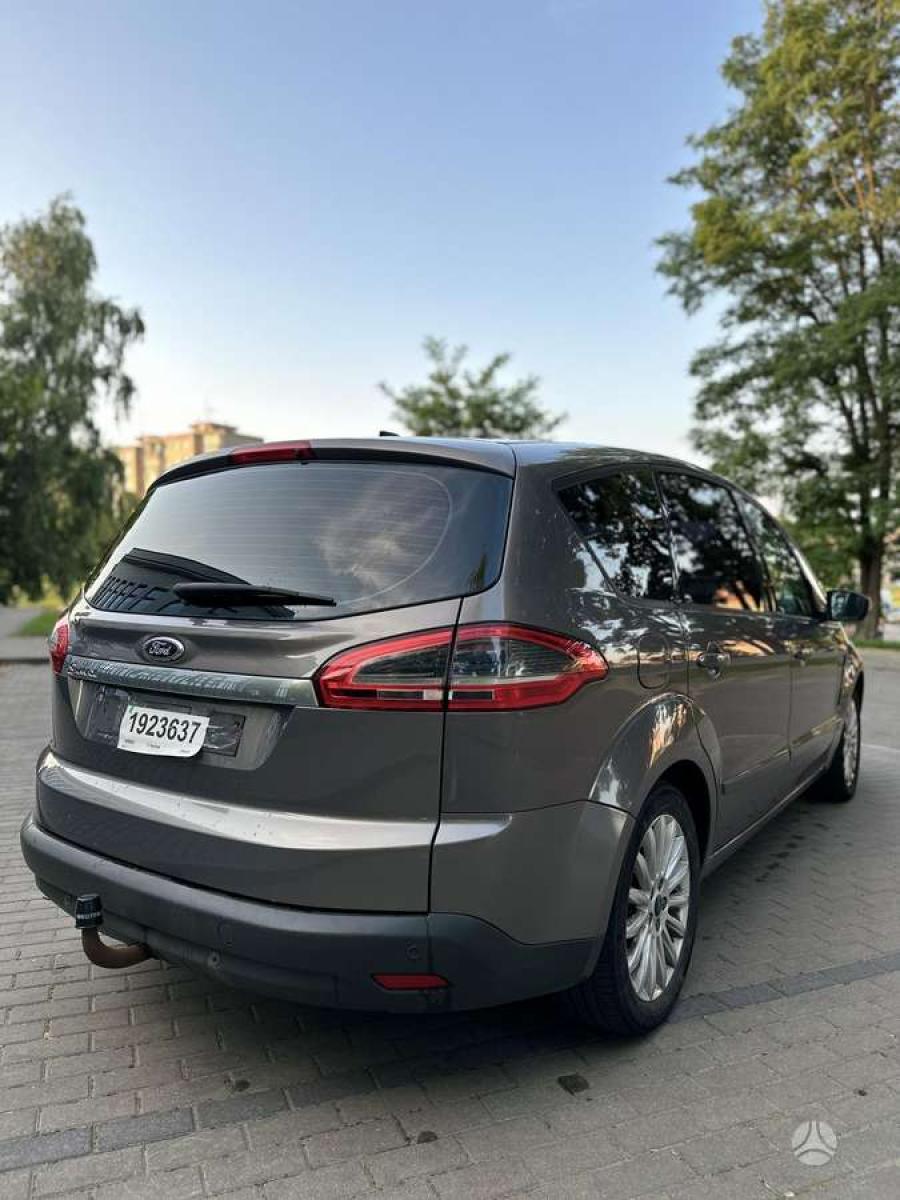 Brūns Ford S-Max 2014 Kauņa, ar dzinēja tilpumu 2.00 L un nobraukumu 313 tūkst. km par 4400 €, foto 8 vietnē AUTOMOTO.COM.LV