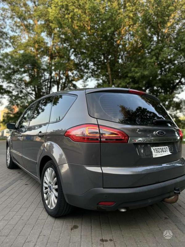 Brūns Ford S-Max 2014 Kauņa, ar dzinēja tilpumu 2.00 L un nobraukumu 313 tūkst. km par 4400 €, foto 9 vietnē AUTOMOTO.COM.LV