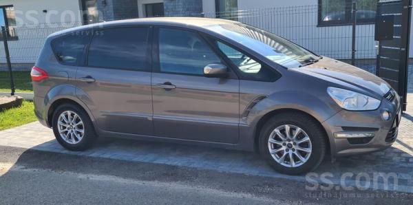 Brūns Ford S-Max 2014 Jēkabpils, ar dzinēja tilpumu 2.00 L un nobraukumu 234 tūkst. km par 7700 €, foto 1 vietnē AUTOMOTO.COM.LV