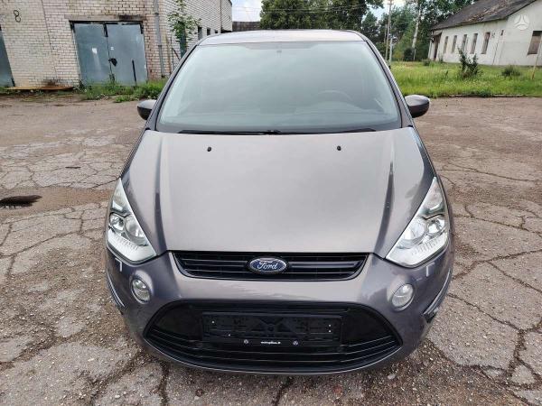Brown Ford S-Max 2014 in Radviliskis, with an engine capacity of 2.00 L and mileage of 313 thousand km for 5350 €, photo 3 on AUTOMOTO.COM.LV