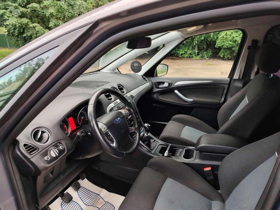 Brown Ford S-Max 2014 in Radviliskis, with an engine capacity of 2.00 L and mileage of 313 thousand km for 5350 €, photo 6 on AUTOMOTO.COM.LV