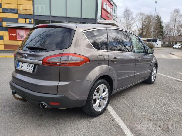Brūns Ford S-Max 2014 Rīga, ar dzinēja tilpumu 2.20 L un nobraukumu 246 tūkst. km par 5499 €, foto 5 vietnē AUTOMOTO.COM.LV