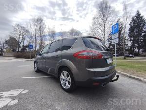 Brown Ford S-Max 2014 in Riga, with an engine capacity of 2.20 L and mileage of 246 thousand km for 5499 €, photo 7 on AUTOMOTO.COM.LV