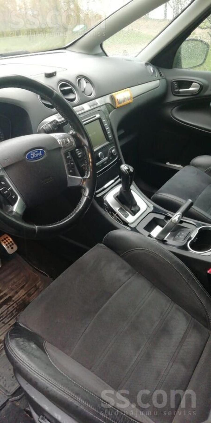 Brown Ford S-Max 2014 in Riga, with an engine capacity of 2.20 L and mileage of 246 thousand km for 5499 €, photo 10 on AUTOMOTO.COM.LV