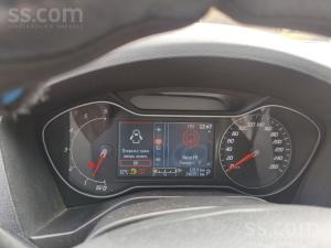 Brown Ford S-Max 2014 in Riga, with an engine capacity of 2.20 L and mileage of 246 thousand km for 5499 €, photo 17 on AUTOMOTO.COM.LV