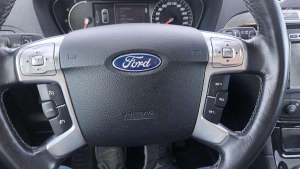 Ford S-Max 2014 in Marijampole on AUTOMOTO.COM.LV Brown Ford S-Max 2014 in Marijampole, with an engine capacity of 2.00 L and mileage of 240 thousand km for 5400 €, photo 11 on AUTOMOTO.COM.LV