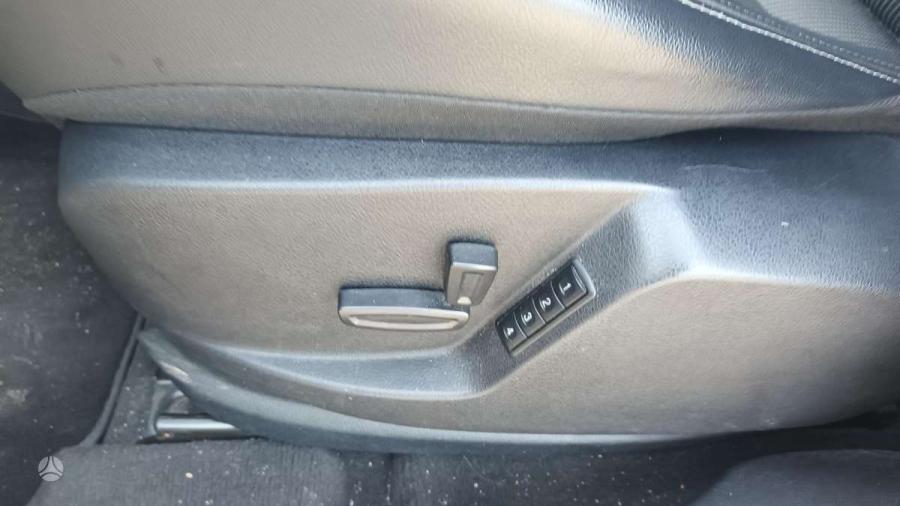 Brūns Ford S-Max 2014 Marijampole, ar dzinēja tilpumu 2.00 L un nobraukumu 240 tūkst. km par 5400 €, foto 14 vietnē AUTOMOTO.COM.LV