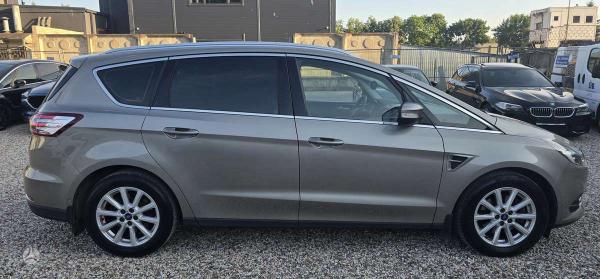 Brown Ford S-Max 2016 in Kaunas, with an engine capacity of 2.00 L and mileage of 314 thousand km for 7999 €, photo 5 on AUTOMOTO.COM.LV