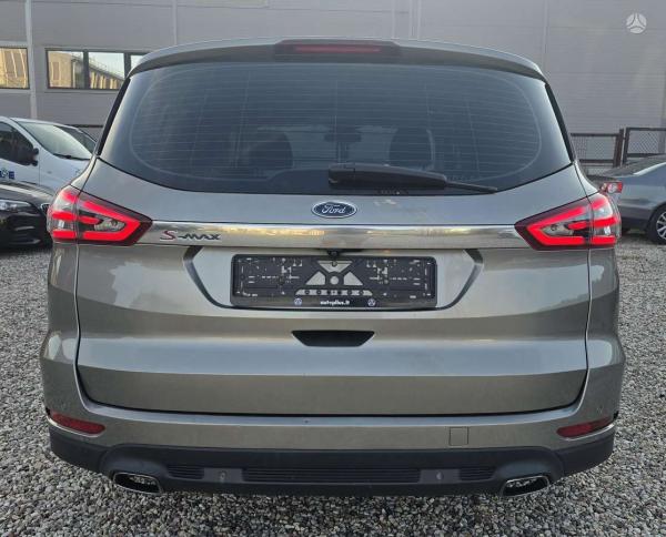Brown Ford S-Max 2016 in Kaunas, with an engine capacity of 2.00 L and mileage of 314 thousand km for 7999 €, photo 7 on AUTOMOTO.COM.LV