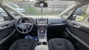 Brown Ford S-Max 2016 in Kaunas, with an engine capacity of 2.00 L and mileage of 314 thousand km for 7999 €, photo 17 on AUTOMOTO.COM.LV