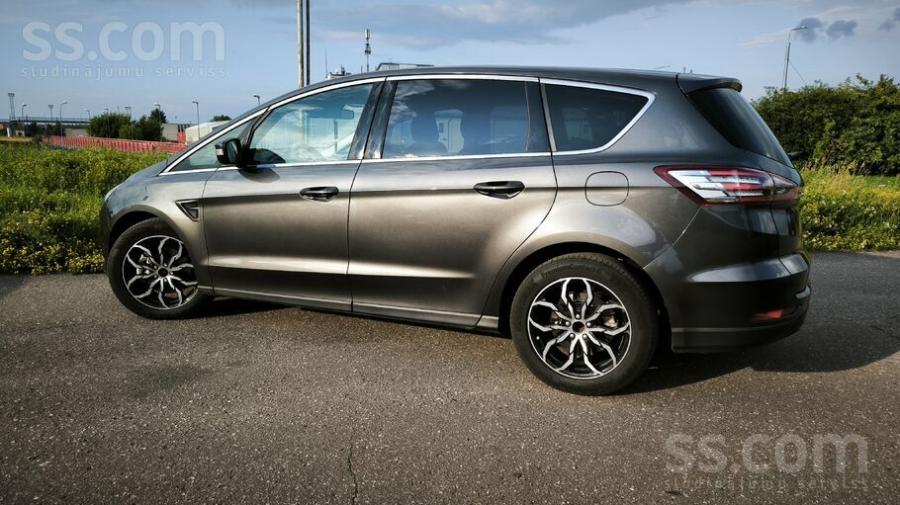 Brown Ford S-Max 2018 in Daugavpils, with an engine capacity of 2.00 L and mileage of 202 thousand km for 10550 €, photo 1 on AUTOMOTO.COM.LV