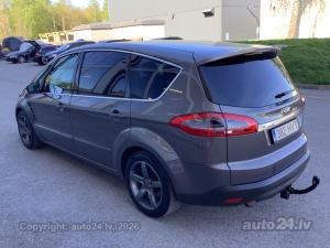 Brown Ford S-Max 2012 in Tartu, with an engine capacity of 2.00 L and mileage of 233 thousand km for 5890 €, photo 4 on AUTOMOTO.COM.LV