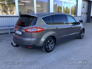 Brown Ford S-Max 2012 in Tartu, with an engine capacity of 2.00 L and mileage of 233 thousand km for 5890 €, photo 5 on AUTOMOTO.COM.LV