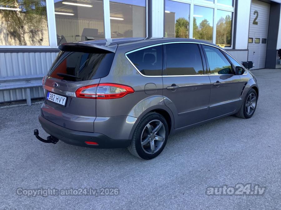 Brown Ford S-Max 2012 in Tartu, with an engine capacity of 2.00 L and mileage of 233 thousand km for 5890 €, photo 5 on AUTOMOTO.COM.LV