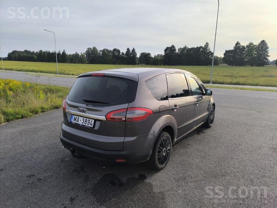 Brown Ford S-Max 2012 in Riga, with an engine capacity of 2.00 L and mileage of 282 thousand km for 4000 €, photo 7 on AUTOMOTO.COM.LV
