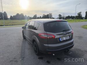 Brown Ford S-Max 2012 in Riga, with an engine capacity of 2.00 L and mileage of 282 thousand km for 4000 €, photo 8 on AUTOMOTO.COM.LV