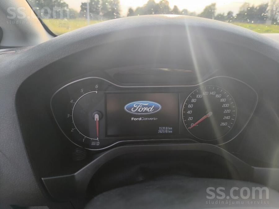Brown Ford S-Max 2012 in Riga, with an engine capacity of 2.00 L and mileage of 282 thousand km for 4000 €, photo 10 on AUTOMOTO.COM.LV
