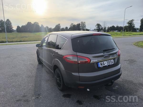Brūns Ford S-Max 2012 Rīga, ar dzinēja tilpumu 2.00 L un nobraukumu 282 tūkst. km par 3690 €, foto 9 vietnē AUTOMOTO.COM.LV