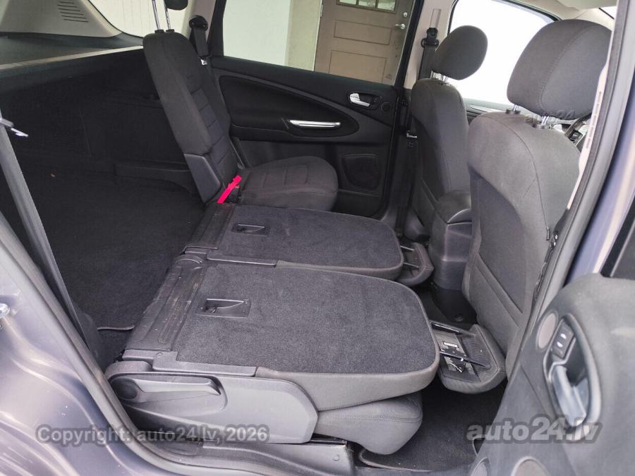 Brūns Ford S-Max 2014 Tallina, ar dzinēja tilpumu 2.00 L un nobraukumu 375 tūkst. km par 5990 €, foto 14 vietnē AUTOMOTO.COM.LV