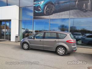 Brown Ford S-Max 2014 in Tallinn, with an engine capacity of 2.00 L and mileage of 214 thousand km for 4990 €, photo 3 on AUTOMOTO.COM.LV