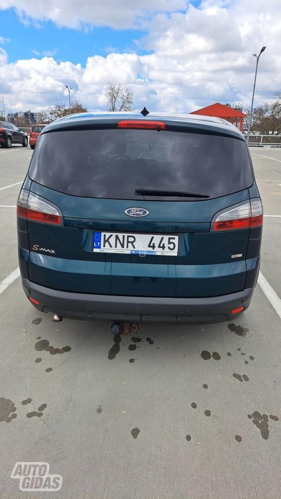 Zaļš Ford S-Max 2009 Viļņa, ar dzinēja tilpumu 2.00 L un nobraukumu 330 tūkst. km par 2500 €, foto 4 vietnē AUTOMOTO.COM.LV