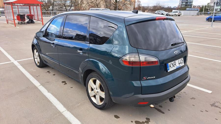 Zaļš Ford S-Max 2009 Viļņa, ar dzinēja tilpumu 2.00 L un nobraukumu 330 tūkst. km par 2500 €, foto 6 vietnē AUTOMOTO.COM.LV
