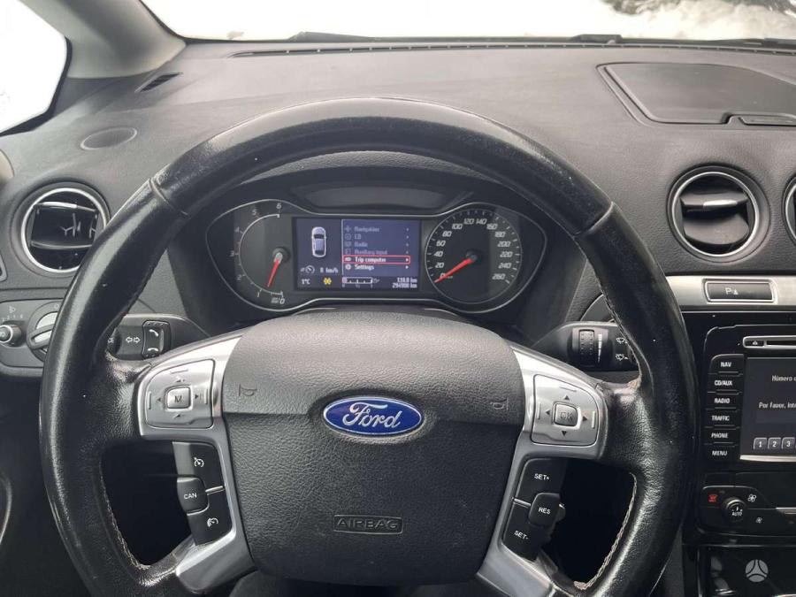 Zaļš Ford S-Max 2011 Kauņa, ar dzinēja tilpumu 2.00 L un nobraukumu 295 tūkst. km par 5300 €, foto 23 vietnē AUTOMOTO.COM.LV