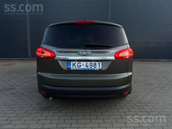 Zaļš Ford S-Max 2011 Rīga, ar dzinēja tilpumu 2.00 L un nobraukumu 290 tūkst. km par 1800 €, foto 3 vietnē AUTOMOTO.COM.LV